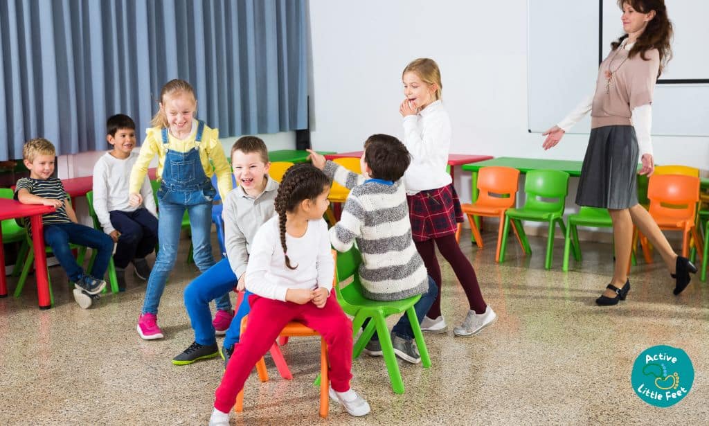 Fun Indoor Games for Kids - activelittlefeet.com